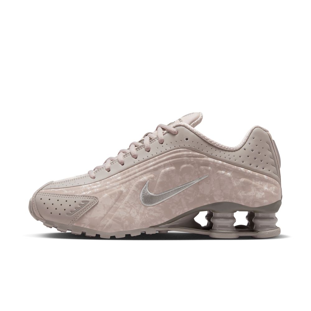 NIKE Shox R4 Womens Sneakers – ASPHALT